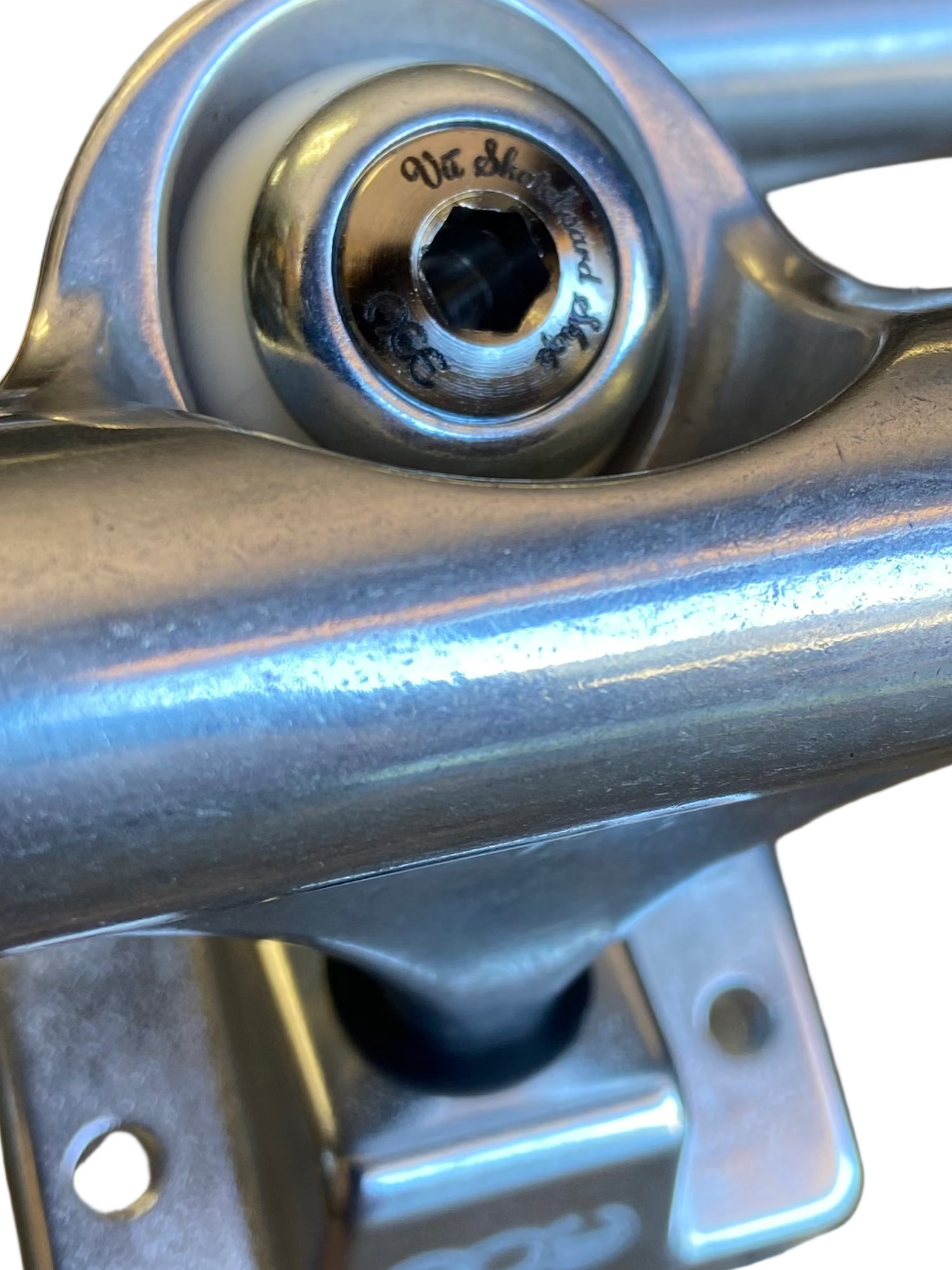 Ace x Vu AF1 Inverted Kingpin Trucks – Vú Skateboard Shop